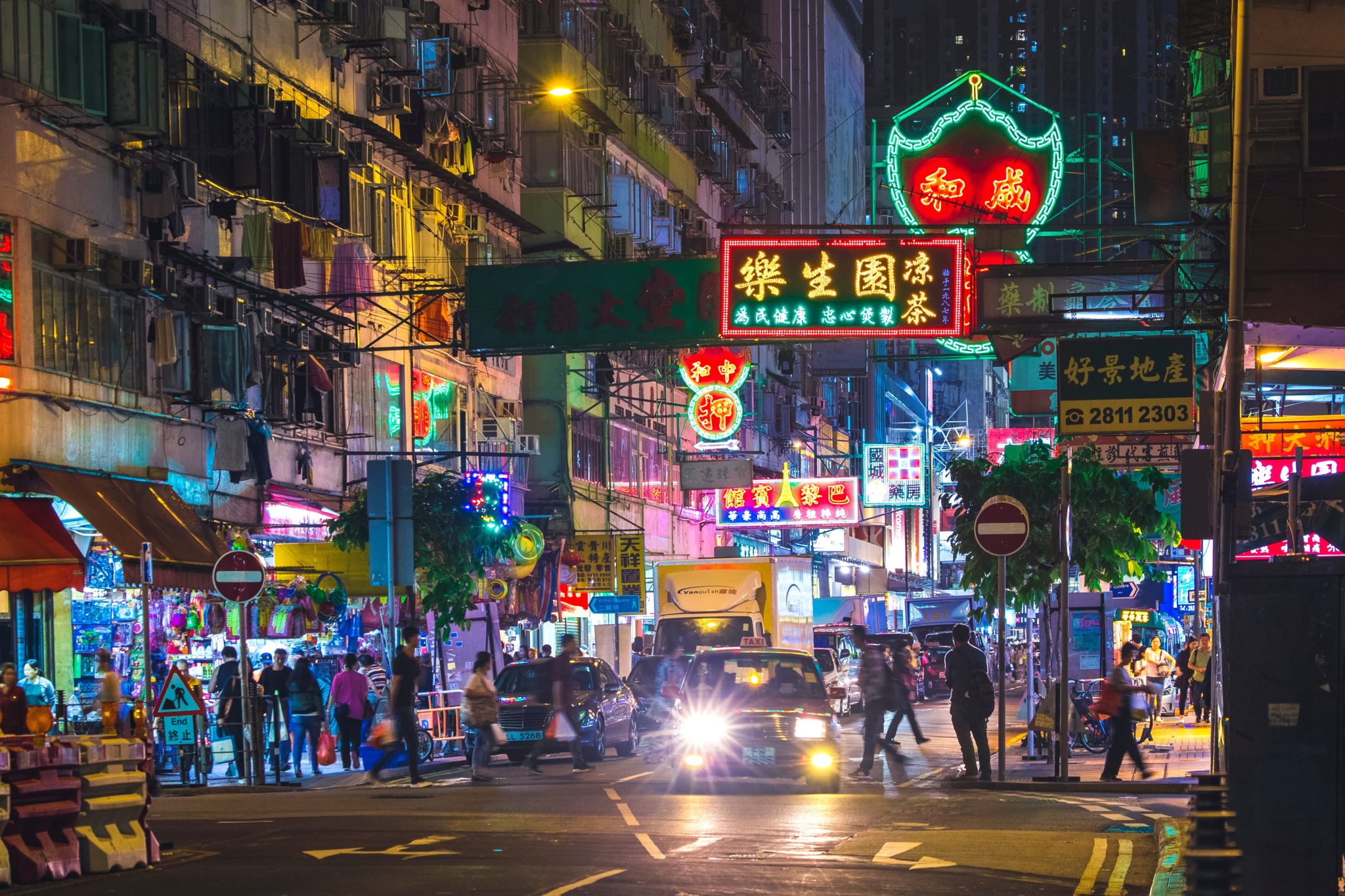 Your Quick Guide to Temple Street Night Market | Ovolo HK