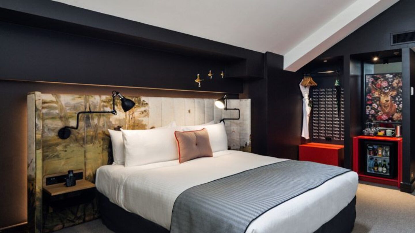 Book Superoo Room | Freebies Included | Ovolo Woolloomooloo