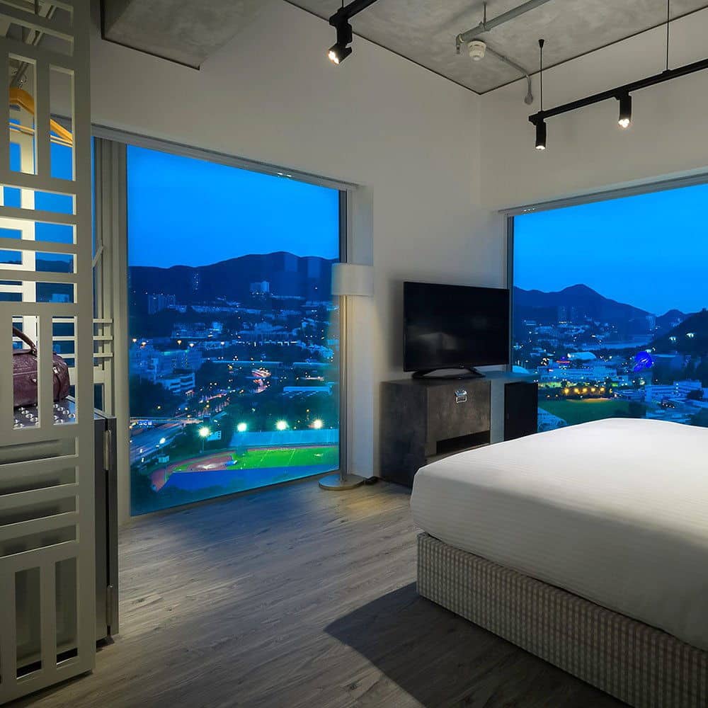 Experience Ocean Park & Water World | Ovolo Hotels Hong Kong